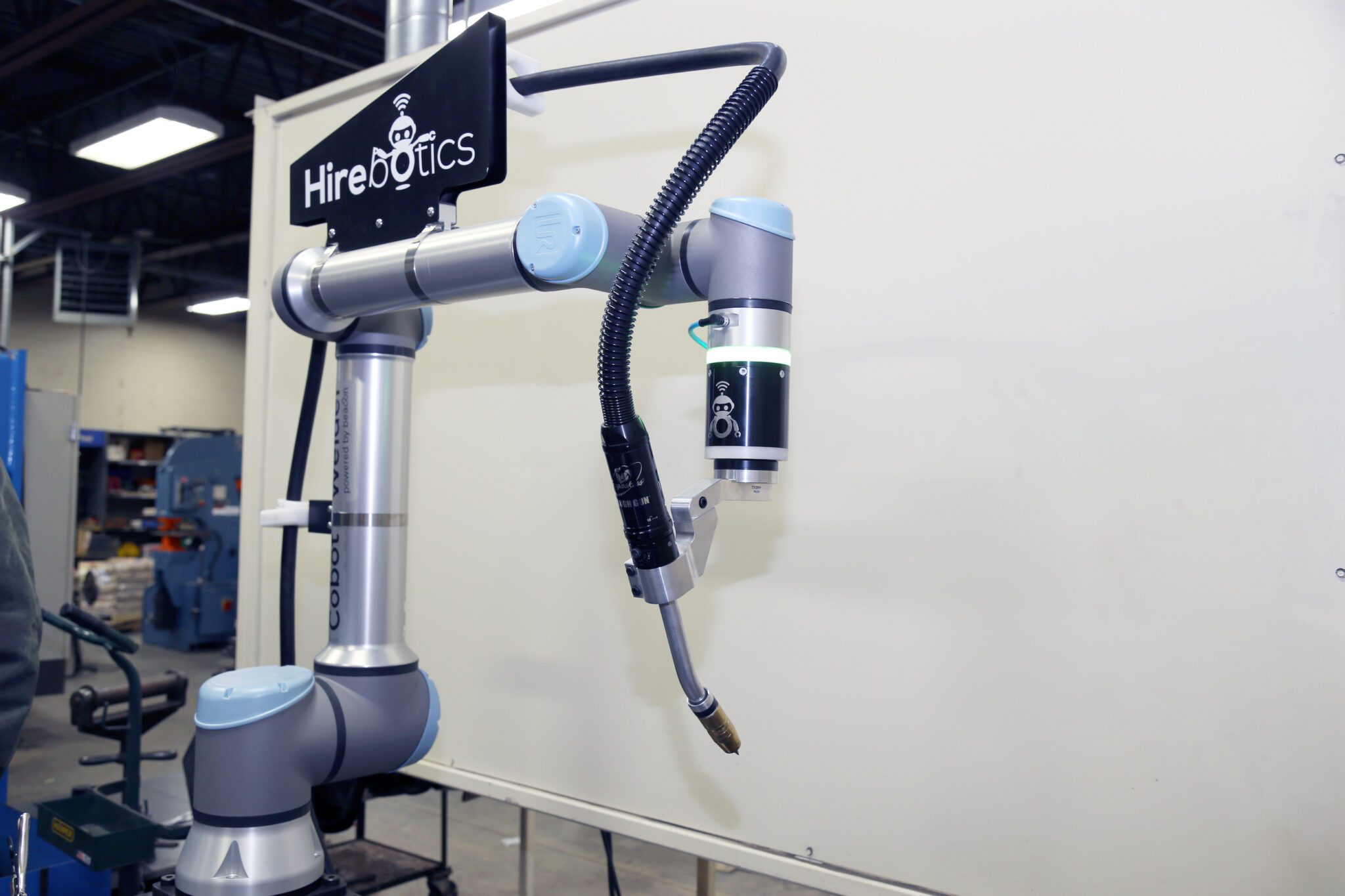 Next-generation welding robot offers students, businesses a look at ...