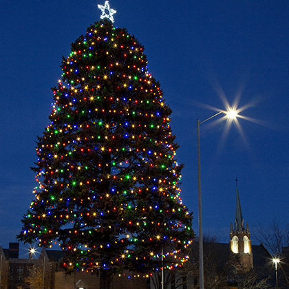 Changes coming for longtime downtown Christmas tree - Pigeon605