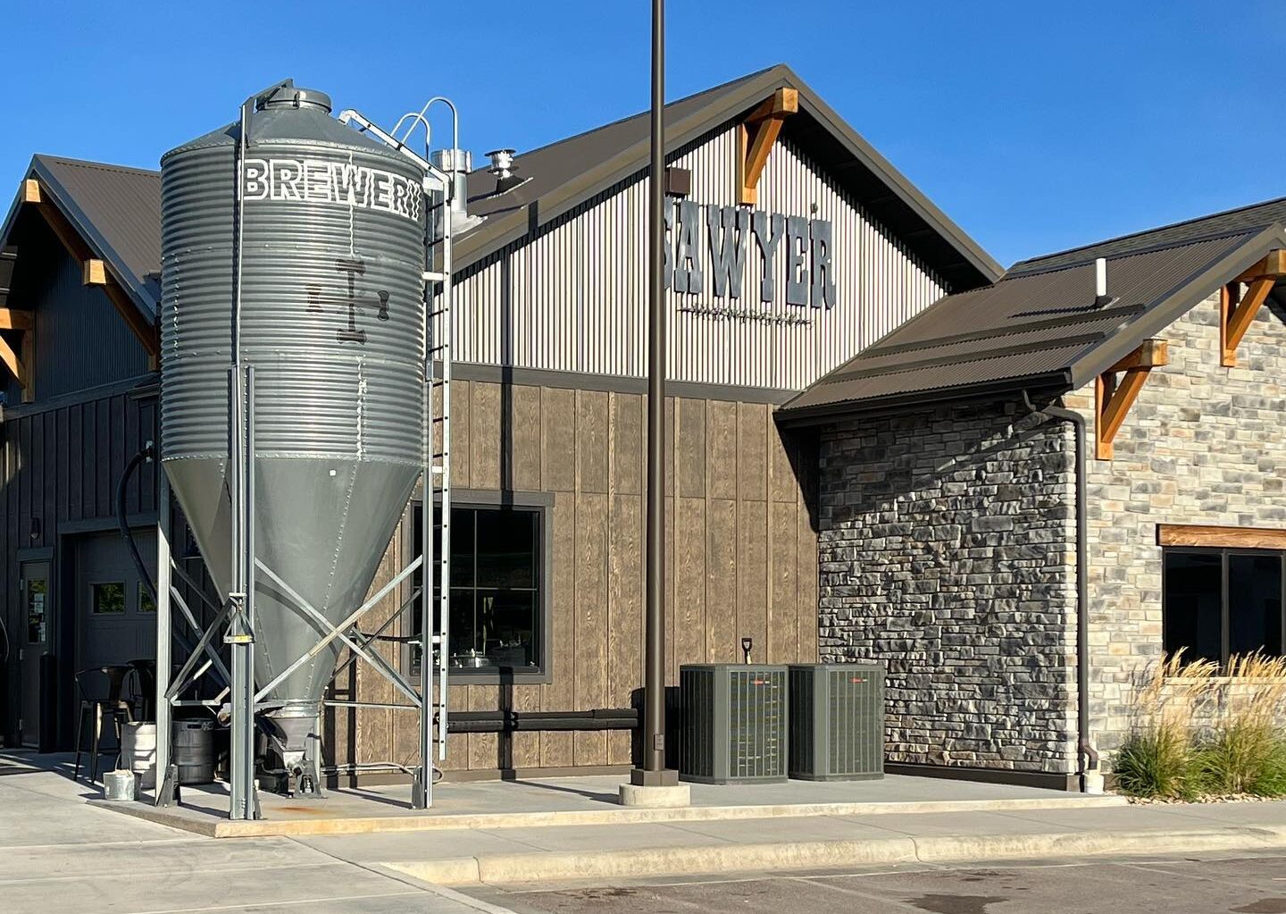 What’s brewing out west: From beers to spirits, how to sip your way ...