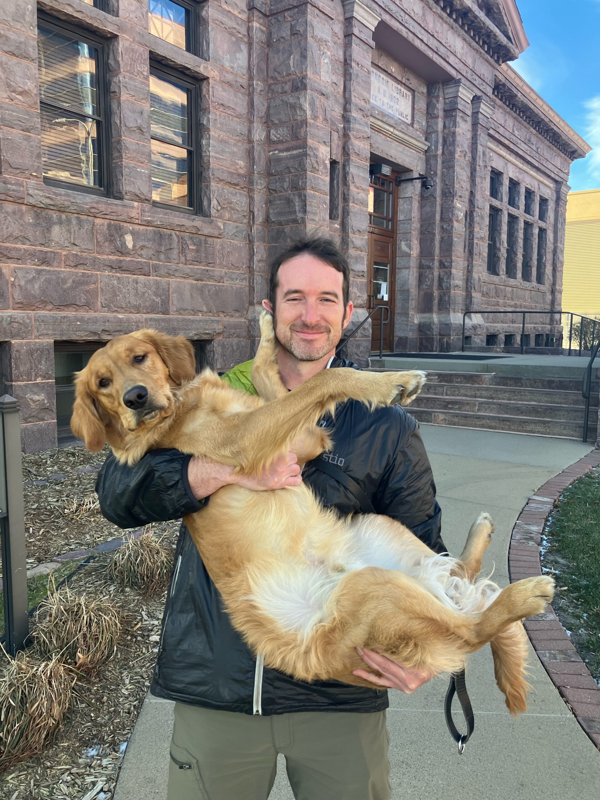 At 1-year mark, Leo the therapy dog has become key part of the police ...
