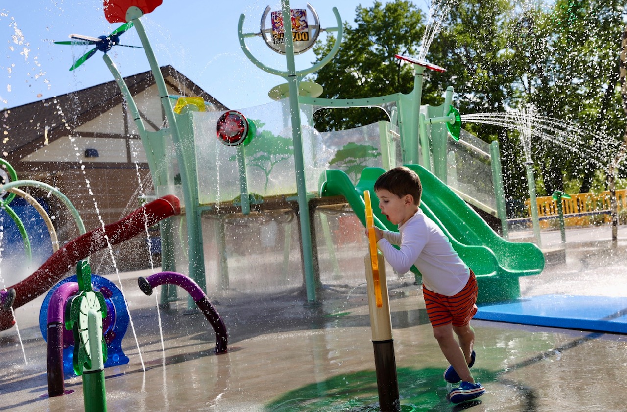 Zoo splash pad opens this week - Pigeon605