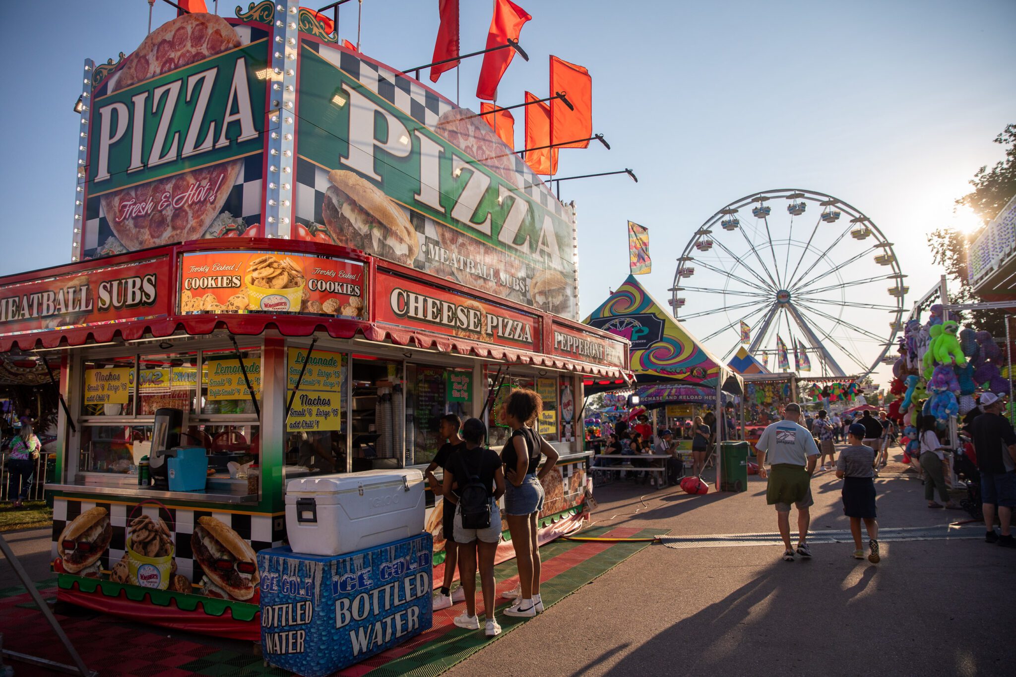 Former carnival worker: 'Don’t judge a book before you read it' - Pigeon605