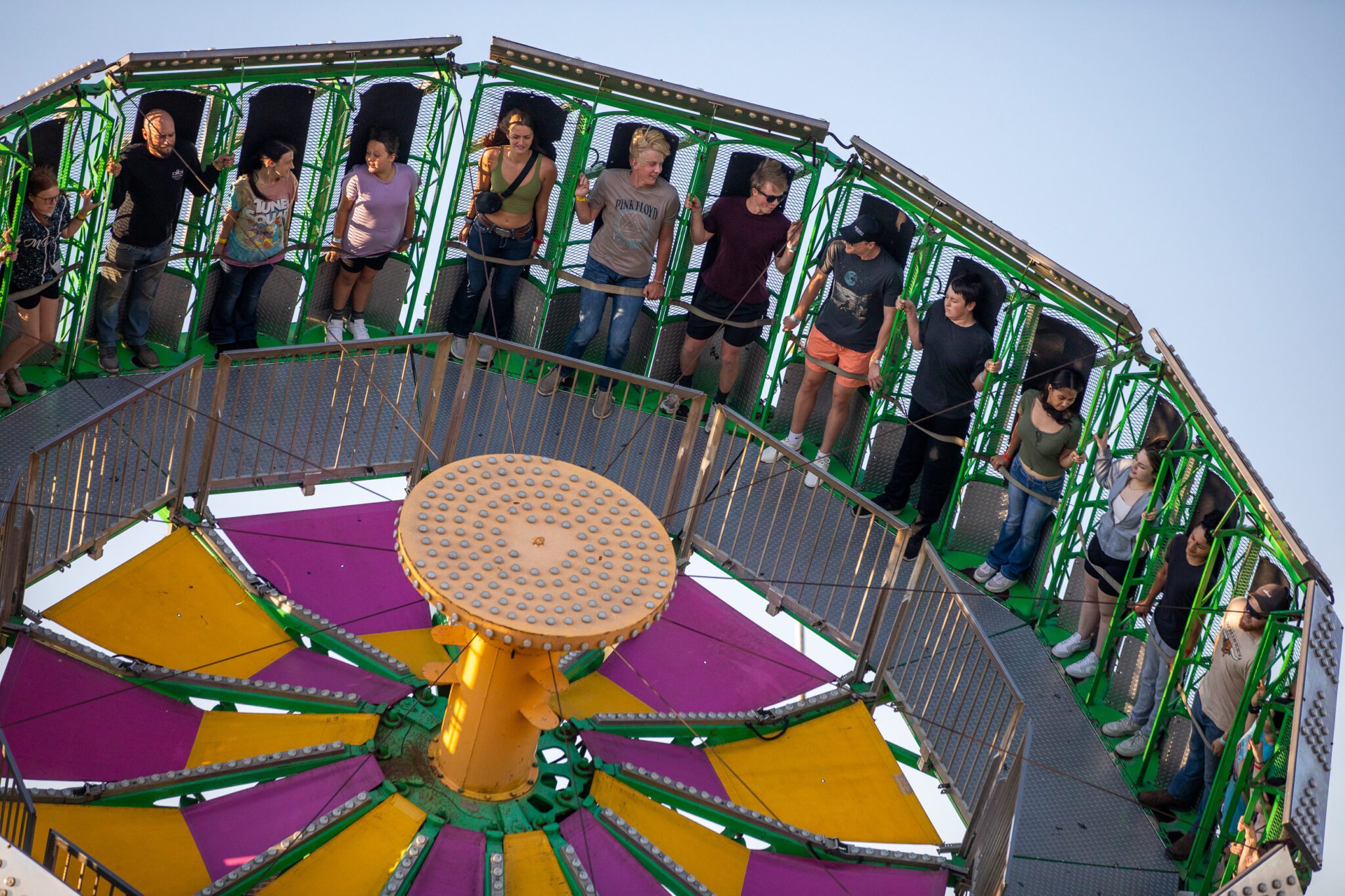Former carnival worker: 'Don’t judge a book before you read it' - Pigeon605
