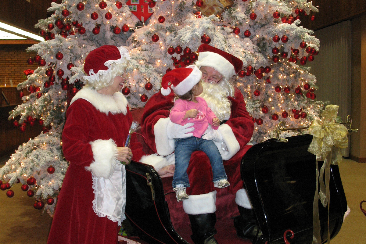 Santa is real — and he has a deep connection to this Sioux Falls bank ...